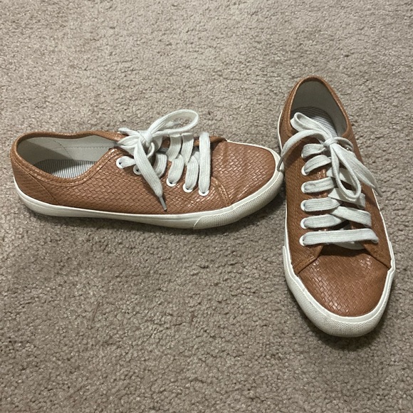 Universal Thread | Shoes | Universal Thread Woven Shoes | Poshmark